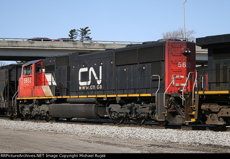CN 5652